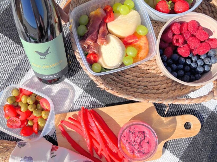 Lisbon: Beach Brunch Picnic with Set-Up and Transfers - Timing and Duration