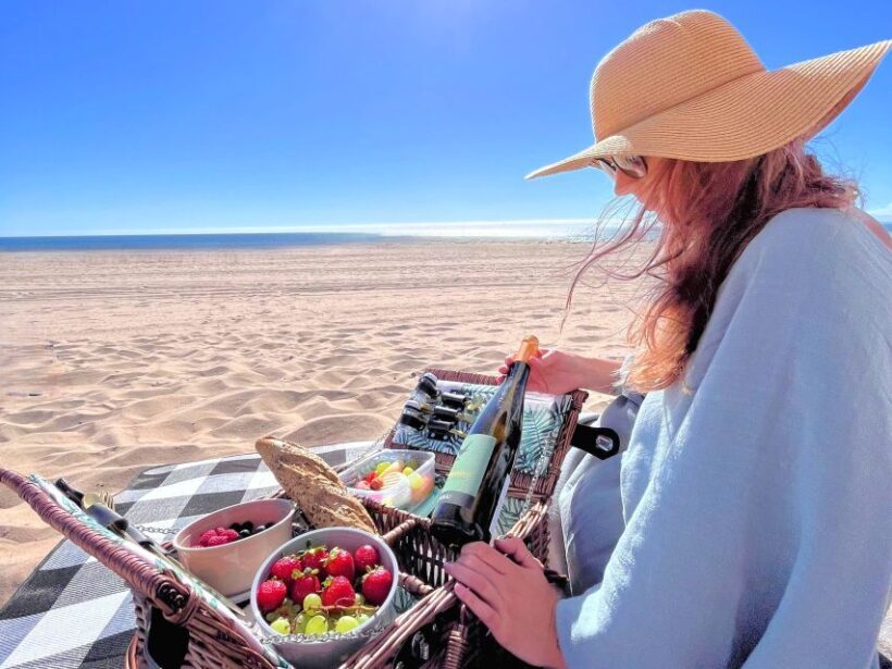 Lisbon: Beach Brunch Picnic with Set-Up and Transfers - Who Will Love It?