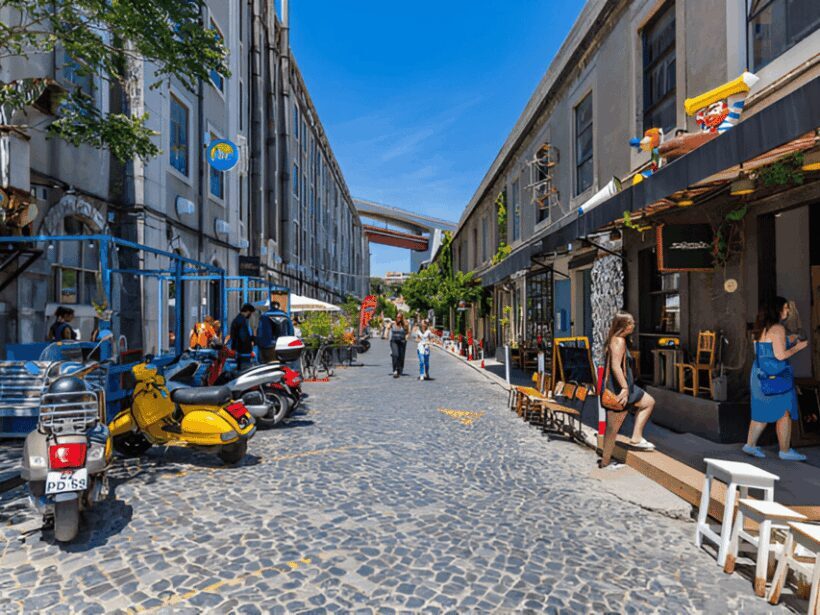 Lisbon : Belem Tuk Tuk Tour - Key Points