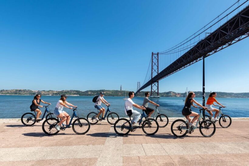 Lisbon Bike Tour: Langs de rivier van Belém naar Lissabon - Key Points