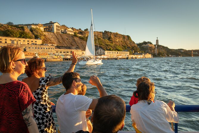 Lisbon Boat Cruise - Booking and Cancellation Policies
