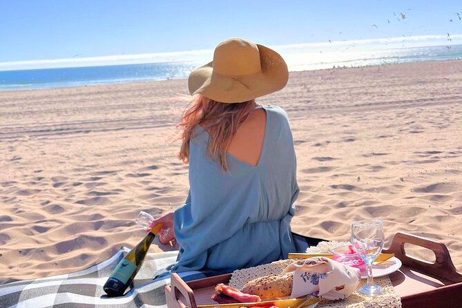 Lisbon Brunch Beach Picnic with Beach Set-up and Transfers - Analyzing Value and Practicality