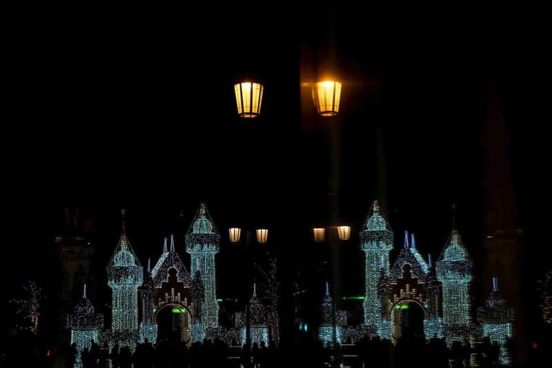 Lisbon by Night: Private Christmas Lights Photo Walk - FAQ