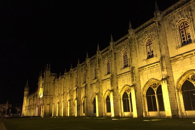 Lisbon by Night up to 6 People, Private Tour - Exceptional Customer Reviews