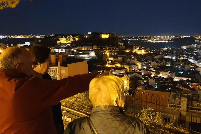 Lisbon By Night with Dinner and Fado Show Included - An Introduction to the Lisbon By Night Tour