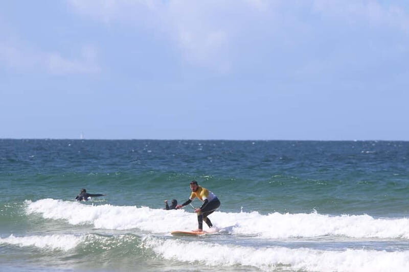 Lisbon-Cascais: Surf Local Experience - The Equipment and Professional Guidance