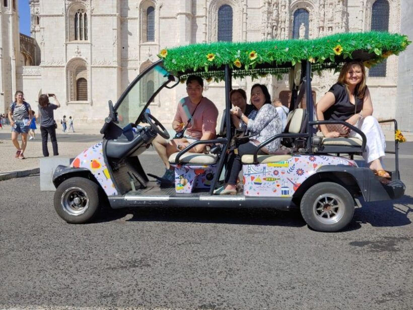 Lisbon: city sightseeing Tuktuk Tour (Private) - The Sum Up