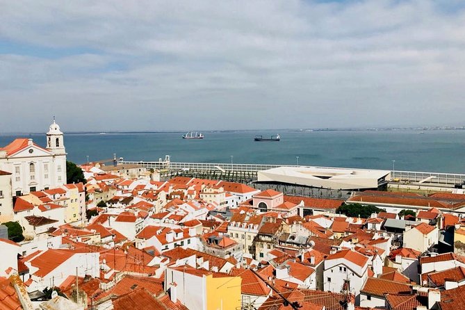 Lisbon City Tour by Tuk Tuk - Travelers Feedback and Booking Details