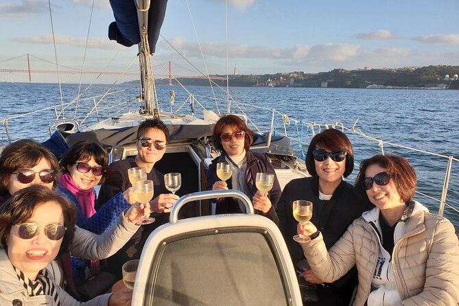 Lisbon Day Boat Tour with wine and guided tour - Practical Tips