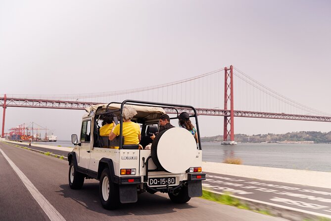 LISBON DAY TRIP in a Vintage Jeep With FOOD & DRINK Tastings - Convenient Pickup and Transportation