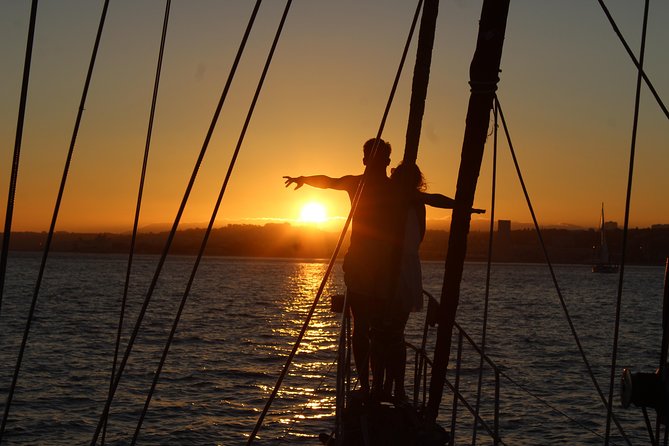 Lisbon - Daylight or Sunset on a Vintage Sailboat - Intimate Group Experience