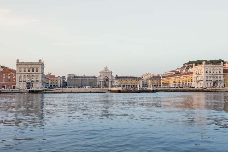 Lisbon: Daytime or Sunset Boat Cruise with History and Wine - Why This Boat Cruise Stands Out