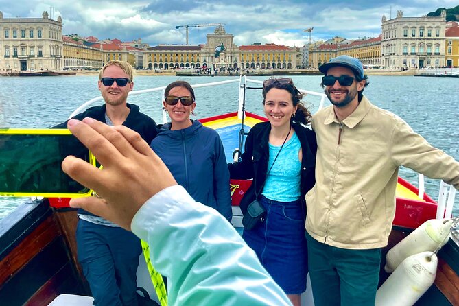 Lisbon Daytime & Sunset Tradicional Boat Tour Sightseeing Cruise - Convenient Meeting and End Points