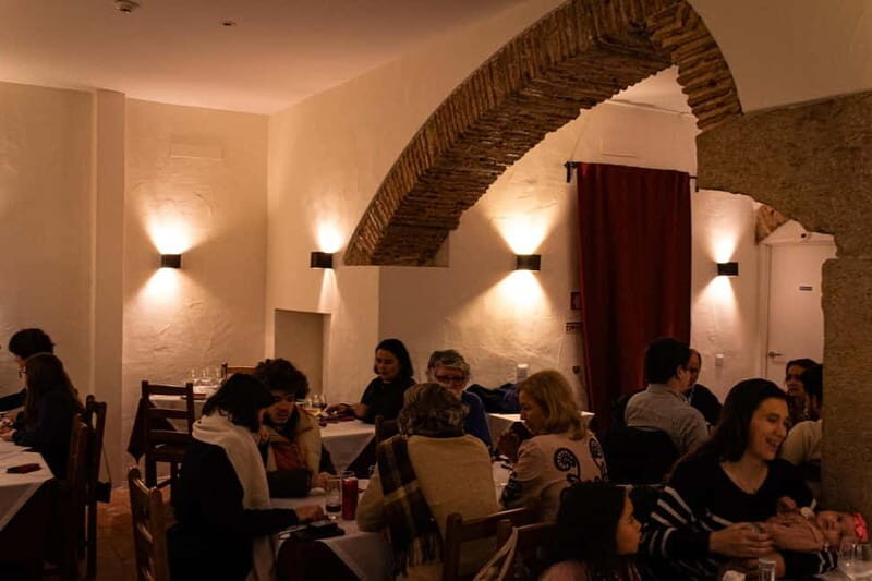 Lisbon: Dinner with Fado Show with the Rising Stars of Fado - Who Is This Tour Best For?
