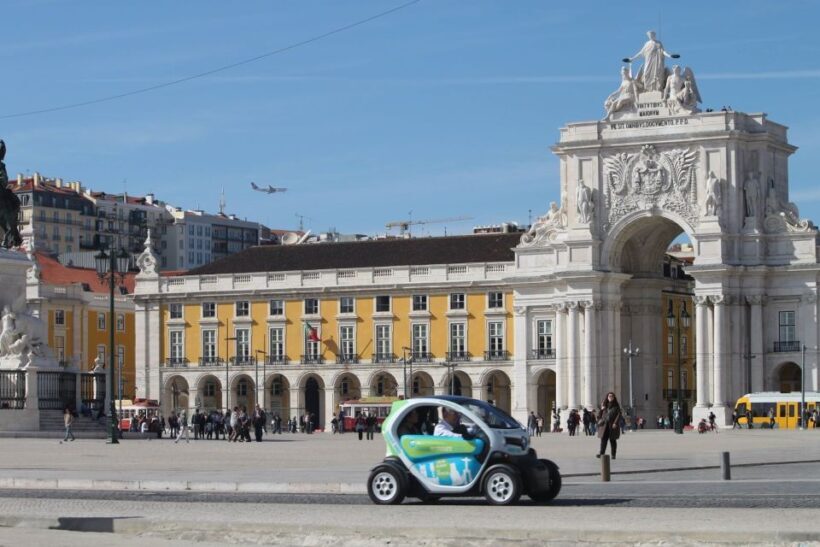 Lisbon: Electric Car Moorish Tour with GPS Audio Guide - FAQ
