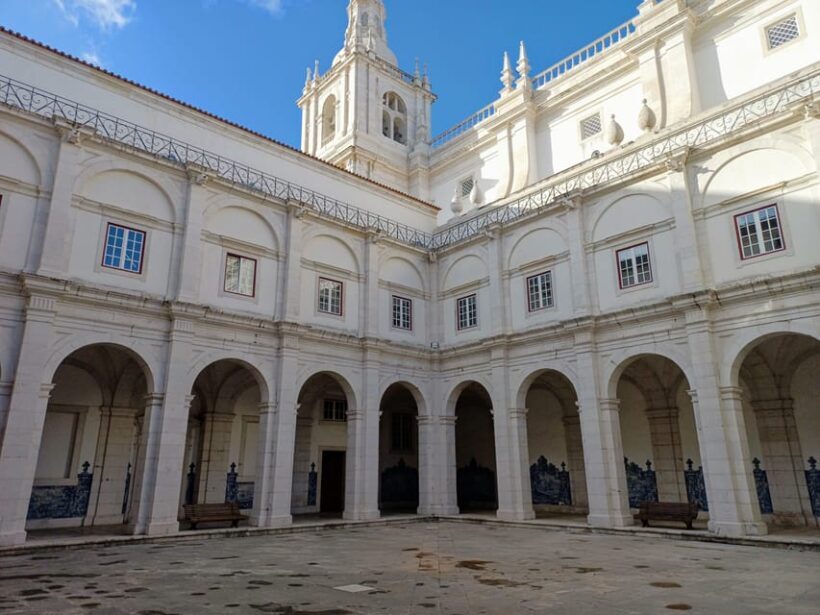 Lisbon: Entry Tickets to Mosteiro de São Vicente de Foram - FAQ