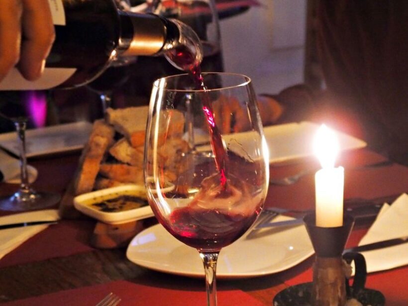 Lisbon: Evening Local Food Crawl with Drink Pairings - Authentic Experiences Highlighted by Travelers
