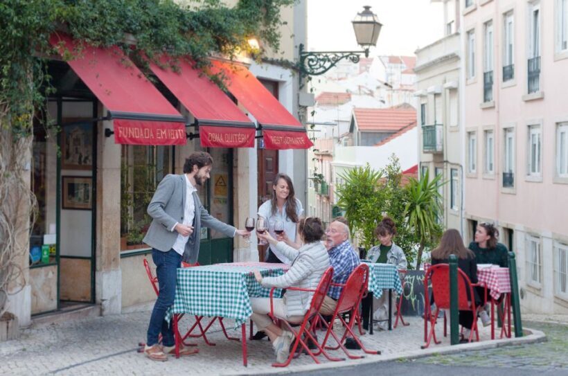 Lisbon: Evening Local Food Crawl with Drink Pairings - The Sum Up
