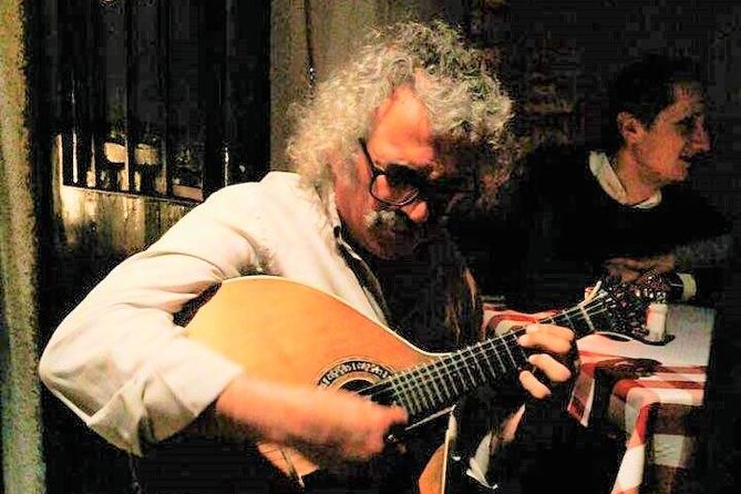 Lisbon Fado Experience: Walking Tour, Dinner and Live Music Show - Dinner Menu and Dietary Accommodations