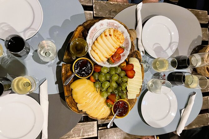 Lisbon Food and Wine Tasting Tour in HIDDEN GEMS (Small Groups) - Meeting and Logistics