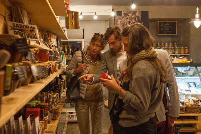 Lisbon Food & Local Drinks Evening Tour by Food Lover Tour - Culinary Experience