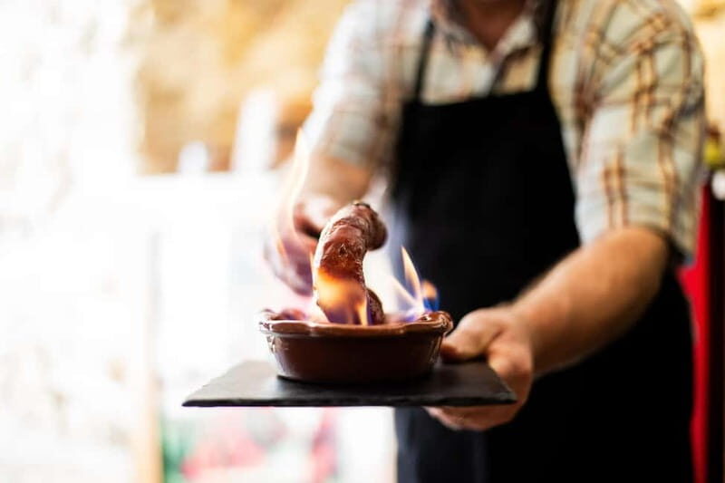 Lisbon: Food Tasting Tour by Tuk Tuk with 2 Stops - Key Points
