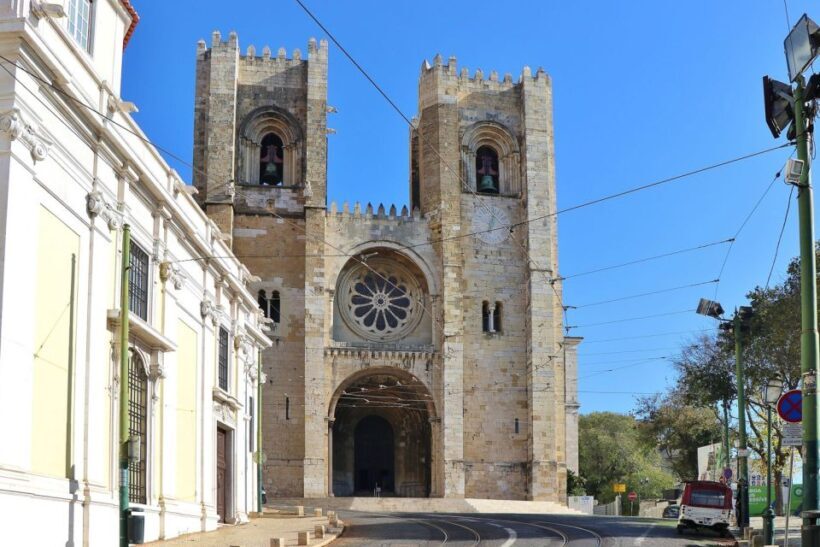 Lisbon: Full-Day Private Walking Sightseeing Tour - Why Choose a Private Guided Tour in Lisbon?