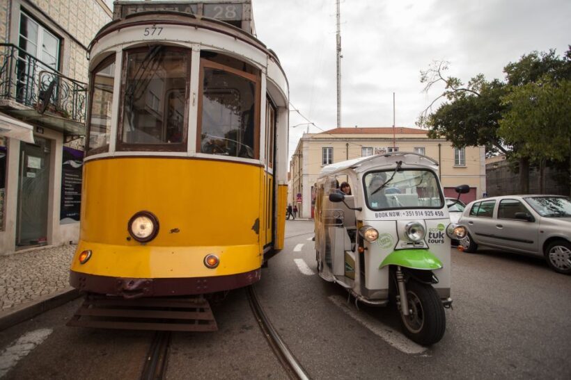 Lisbon: Guided Tuk-Tuk Tour Along the Historic Tram Line 28 - What to Expect During the Tour