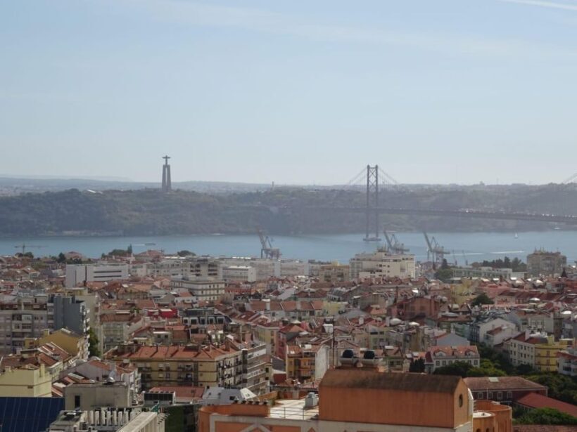 Lisbon: half day guided sightseeing tour by tuk tuk - An In-Depth Look at the Experience