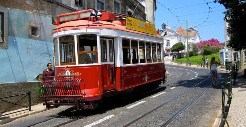 Lisbon Half-Day or Full-Day Small-Group Guided Tour - Why Opt for This Tour?