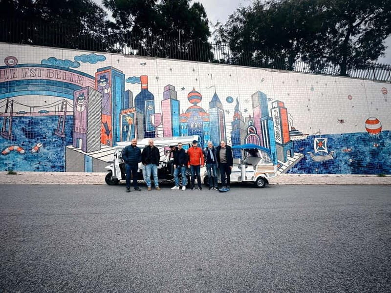 Lisbon: Historical Tour on a Tukxi - A Closer Look at the Tour