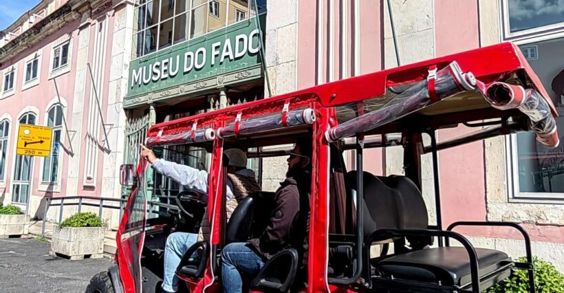Lisbon: hop on hop off sightseeing Tuktuk tour - The Experience in Detail