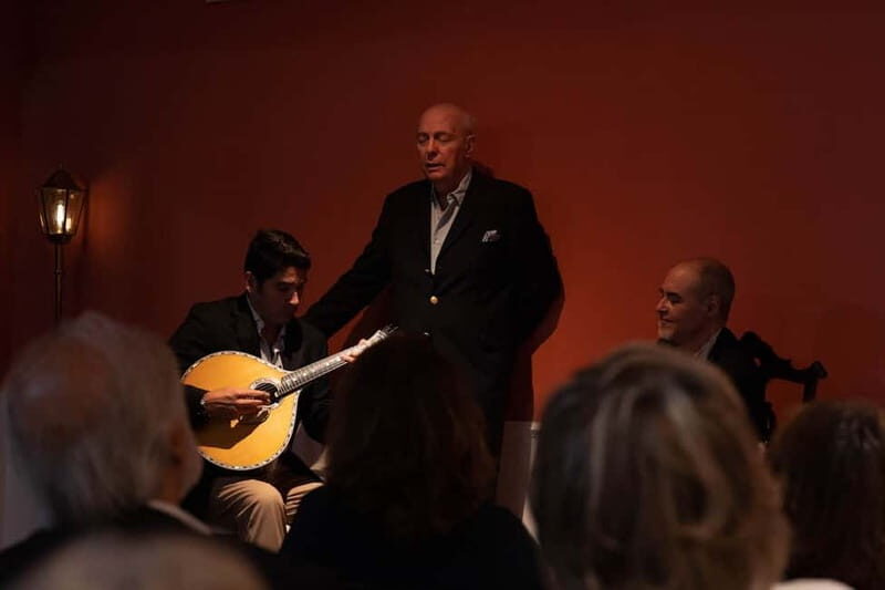 Lisbon: Live Fado Show with Port Wine in Historic Center - Key Points