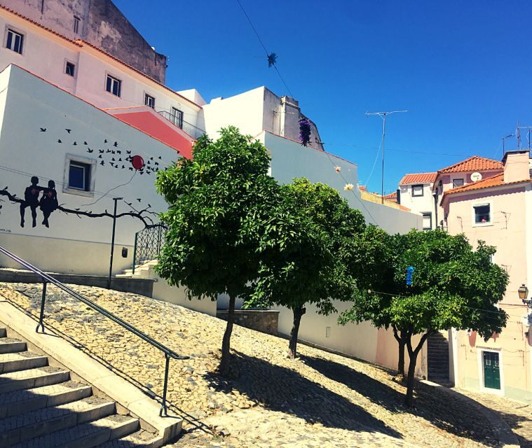 Lisbon: Old Town Walking Tour - Frequently Asked Questions
