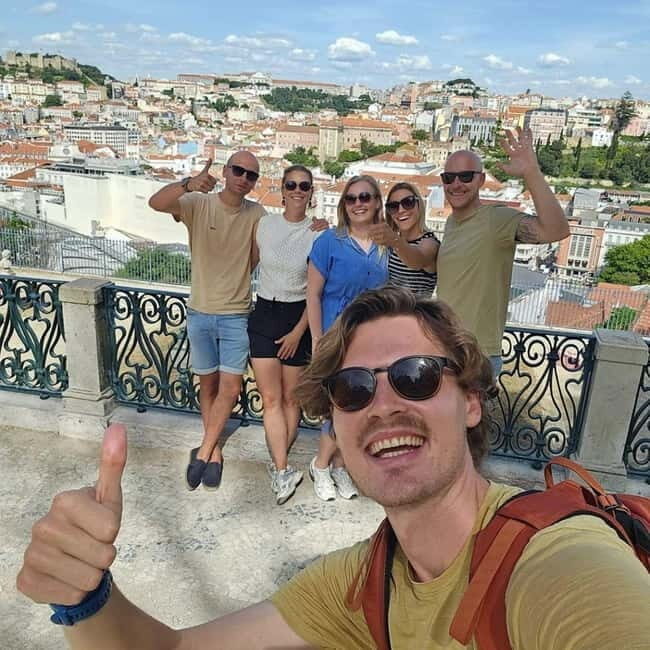 Lisbon on foot: From the hills to the river - Dutch guide - Key Points