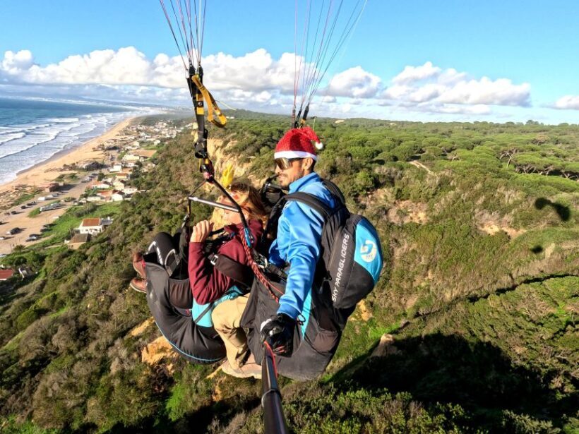 Lisbon: Paragliding Tandem Flight - Introduction: Why Paragliding over Lisbon?