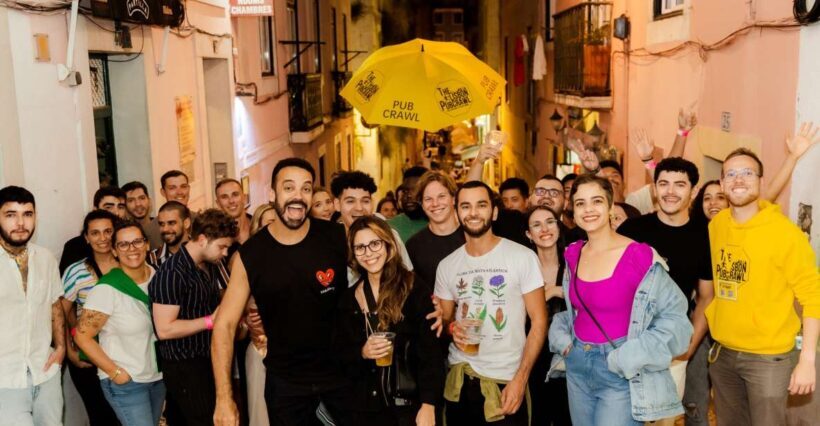 Lisbon Premium Pubcrawl: 1h Open Bar, Shots, VIP Club Entry - Key Points