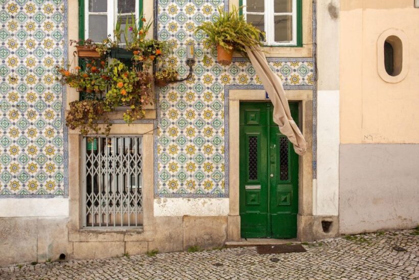 Lisbon: Private Architecture Tour with a Local Expert - Modern Influences and the Evolving Cityscape