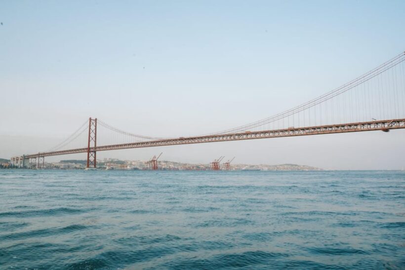 Lisbon PRIVATE Cruise - Fun, Friends and Unique Moments - Who Will Love This Tour?