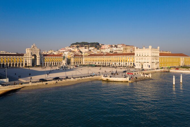 Lisbon Private Driver and Customizable Tour - Who Will Love It?