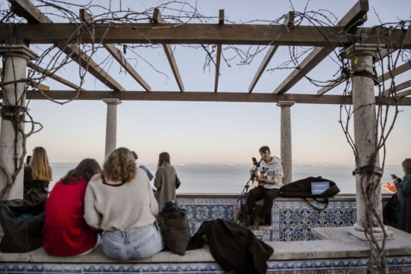 Lisbon: Private Food & Wine City Tour by Eco Tuk Tuk - The Tasting Experience