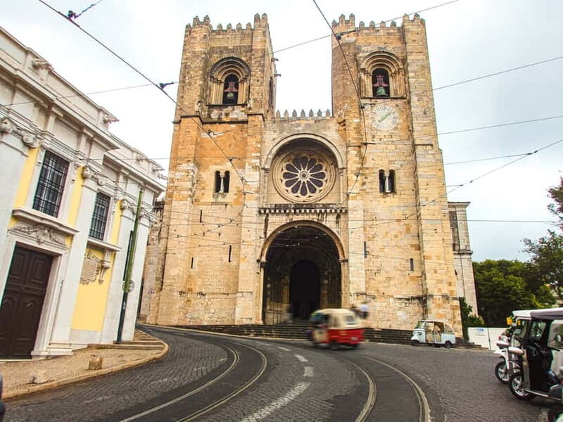 Lisbon: Private Grand Experience City Tour - FAQ