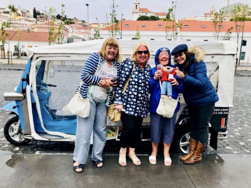 Lisbon: Private Guided Tour of Historical Center by Tuk Tuk - What to Expect from the Tour