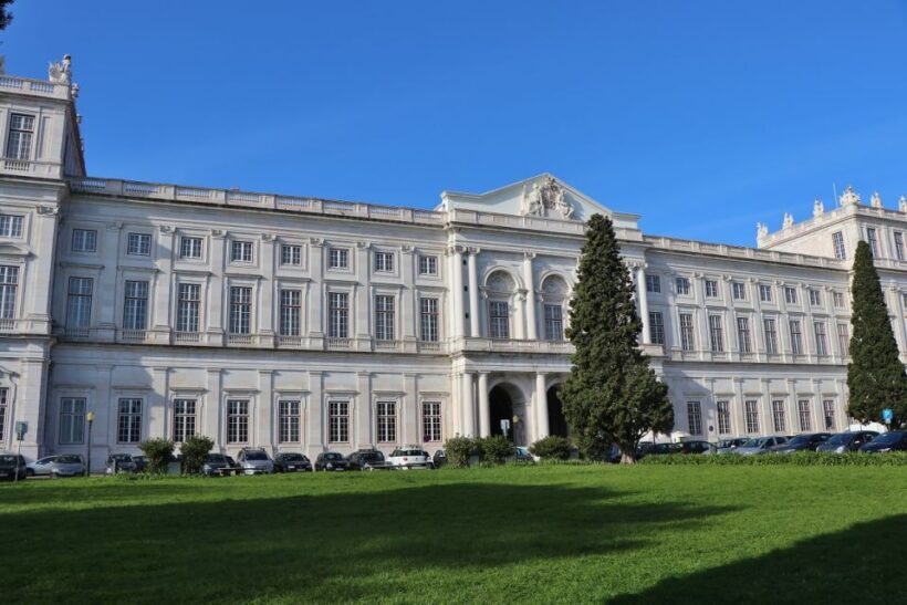 Lisbon: Private Historical Tour to Queluz and Ajuda Palaces - Cost and Value