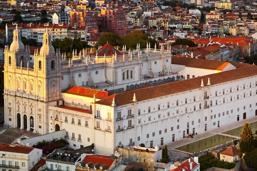 Lisbon: Private Sightseeing Tour in a Vintage Tuk Tuk - The Sum Up