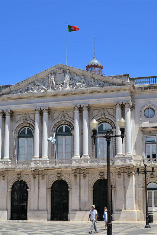 Lisbon Private Tour in Spanish - What Does the Tour Cover?