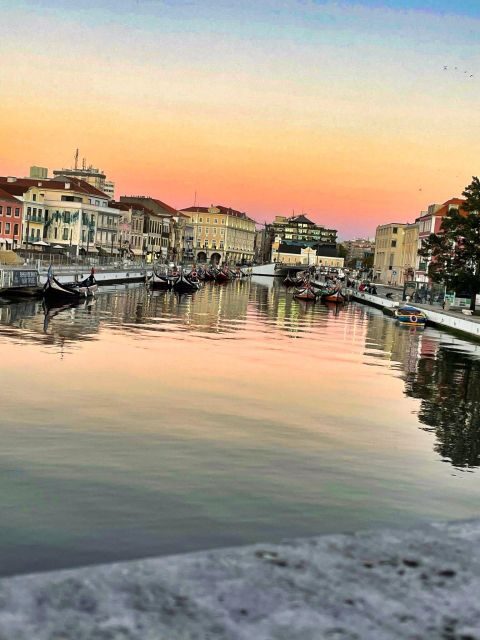 Lisbon: Private Transfer to Porto with stops until 3 cities - An Overview of the Experience
