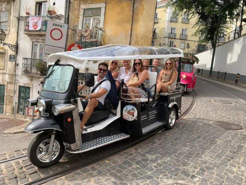 Lisbon: Private Tuk-Tuk Tour - Key Points