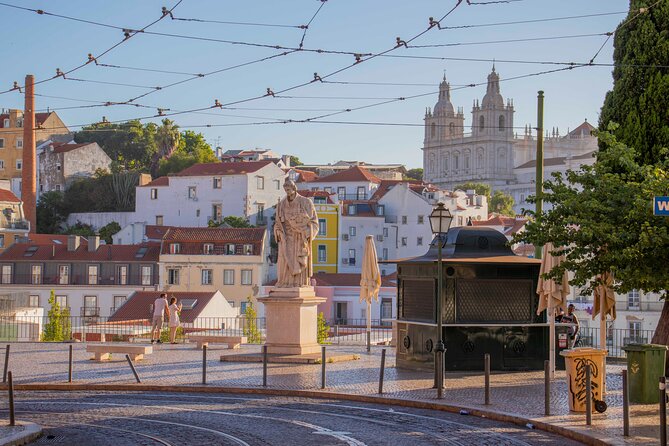 Lisbon Private Tuktuk Tour With True Local Guide - Additional Tour Information