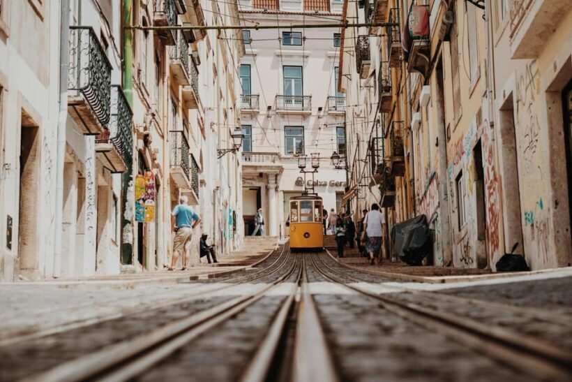 Lisbon: Private Walking Tour with a Local Guide - What’s Included and What’s Not